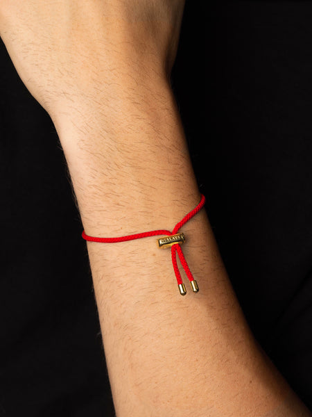 Men's Red String Bracelet with Adjustable Gold Lock – Nialaya